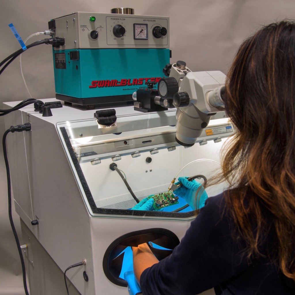 Ergonomic Work Chambers - Crystal Mark Micro Abrasive Technology ...