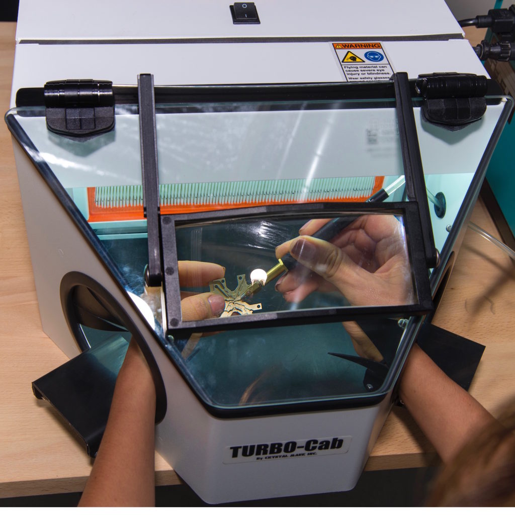 Bench Top Work Chambers with Built-In Dust Collection - Crystal Mark ...