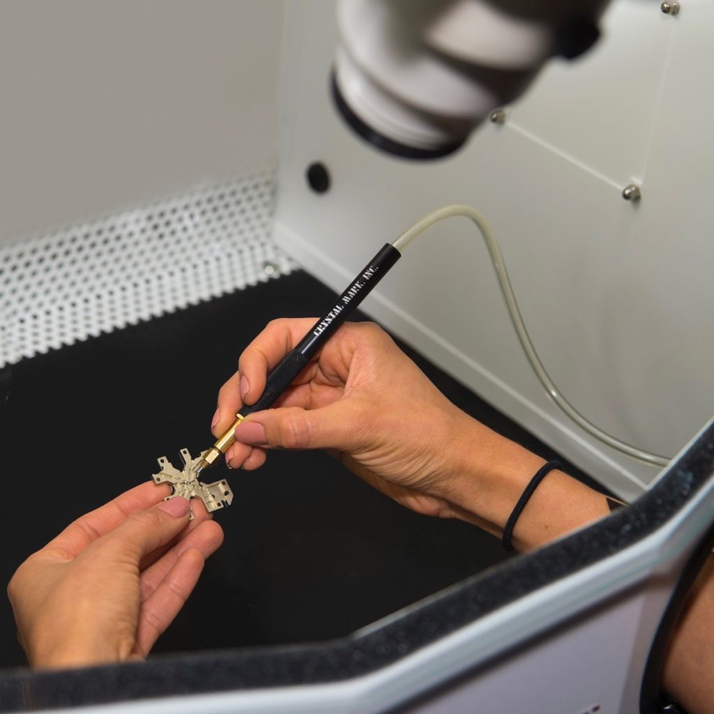 Bench Top Work Chambers with Built-In Dust Collection - Crystal Mark ...